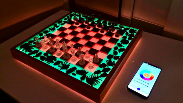 Floating Chess of Oak and Epoxy - woodseasonstore.com